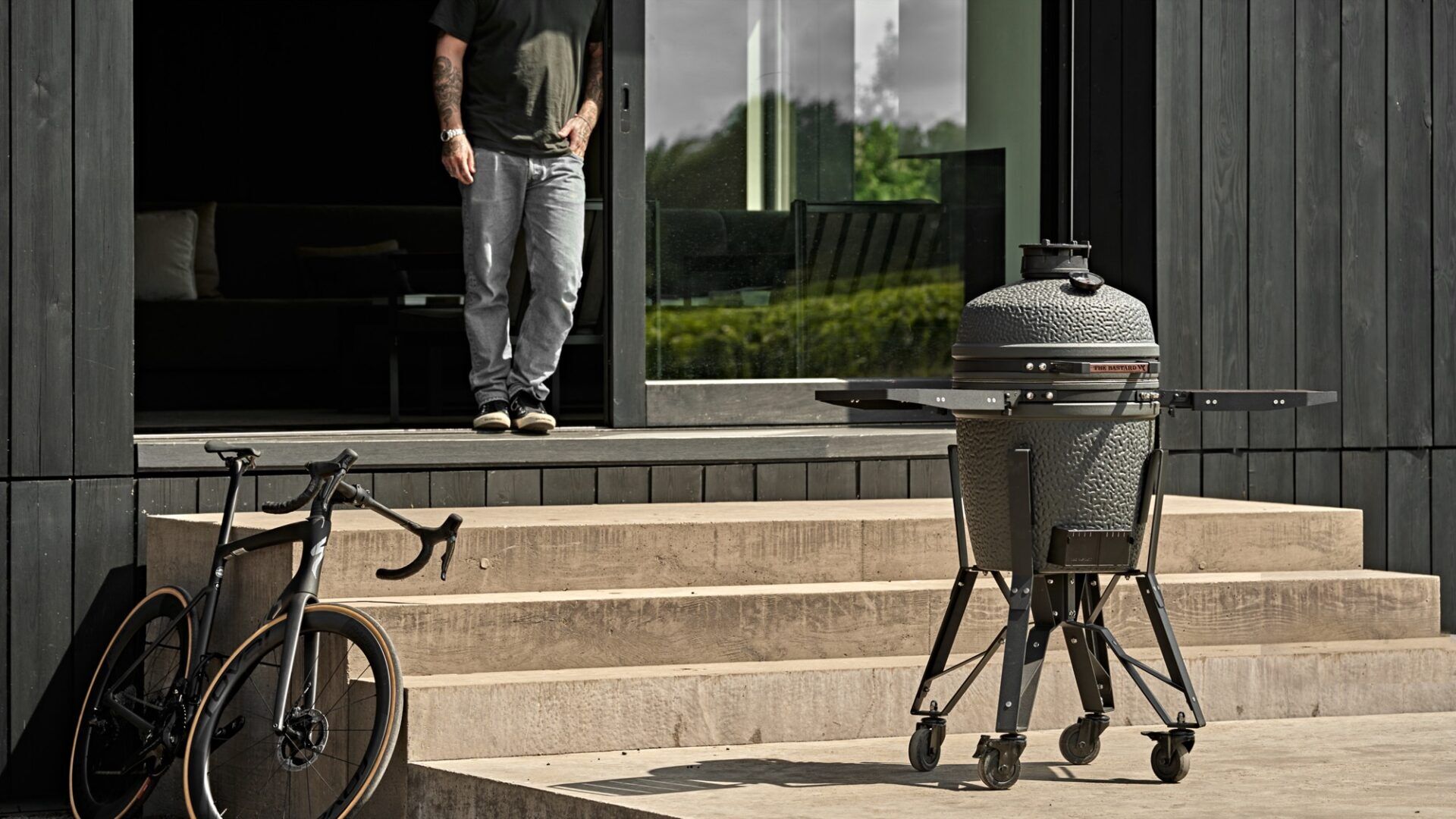 The Bastard VX Large Complete | Vuurkorfwinkel.nl